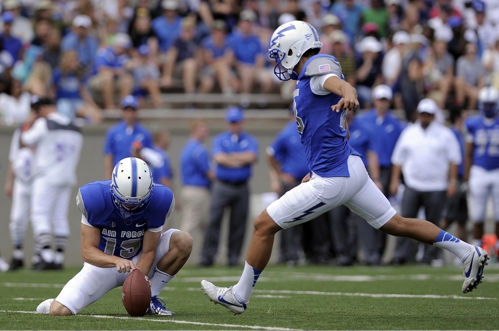 The Place Kicker: Why Failure is Essential for Growth and Faith ...